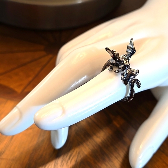 Jewelry | Knitting Loop Crochet Ring Shiny Black Flying Dragon Design ...